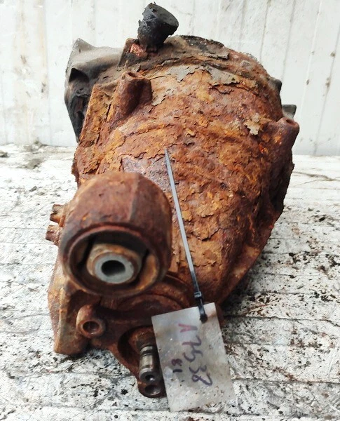 OPEL OMEGA 2000 Rear differential assembly used, Genuine #1587212-13 ...