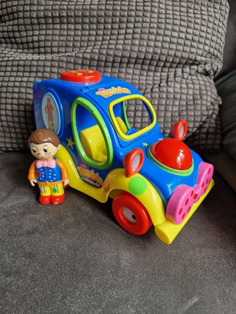 MR TUMBLE FUN Sounds Talking Musical Car with Mr Tumble Figure Cbeebies ...