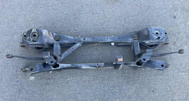 **COMPLETE** 2000-2011 FORD Focus Rear Crossmember Subframe K-Frame w/o ...