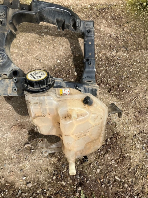 LAND ROVER DISCOVERY 4 Expansion Coolant Header Tank Lr4 2013 £15.00 ...