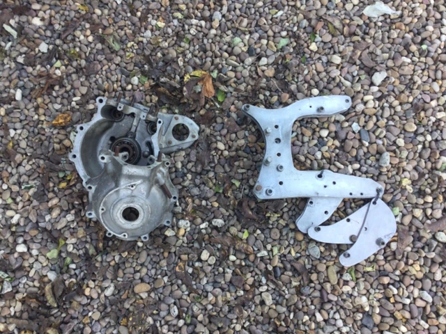 TRITON PRE UNIT triumph engine plates featherbed , engine cases NOT ...