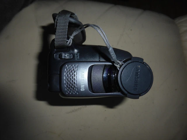 SAMSUNG VP-D371W DIGITAL CAM MINI DV CAMCORDER.l + charger + 1 x tape £35.00 - PicClick UK