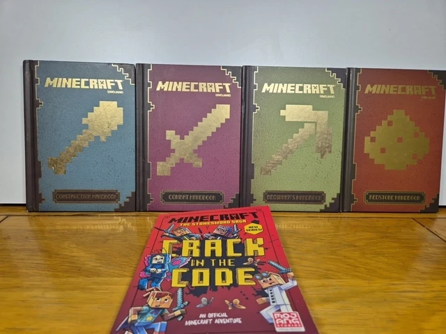 MINECRAFT MOJANG 4 Book Bundle Plus Crack In The Code Book Free EUR 11 ...