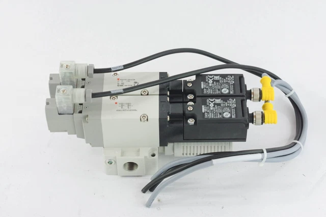 SMC VP544-5DZ1-03N-M-X538 DUAL Solenoid Valve w/ 2 Omron D4N-9B31 ...