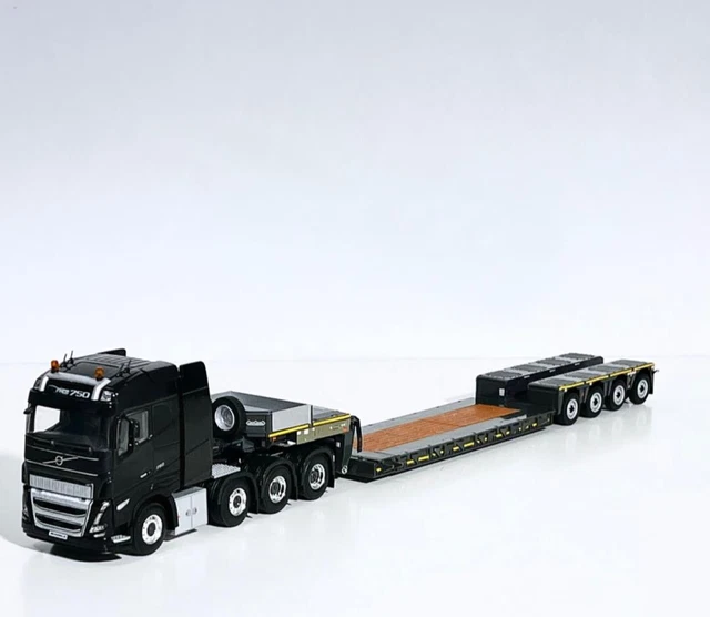 VOLVO FH5 GLOBETROTTER 8x4+low loader 4 axle ,WSI truck models £174.00 ...
