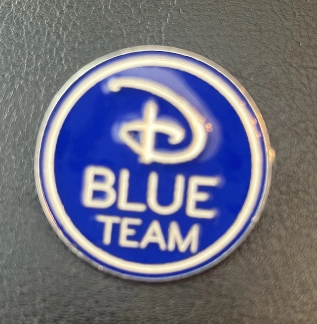 RARE DISNEY BLUE Team Pin From Disneyland Paris DLP Mickey Mouse Cast ...