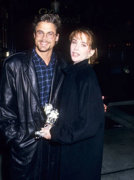 ACTOR ROB LOWE actress Melissa Gilbert on October 8 1987 dine at E- Old ...