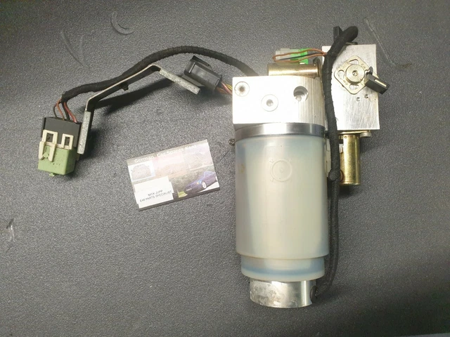 BMW E46 CONVERTIBLE/CABRIO HYDRAULIC ROOF/HOOD PUMP 8234530 Excellent £ ...