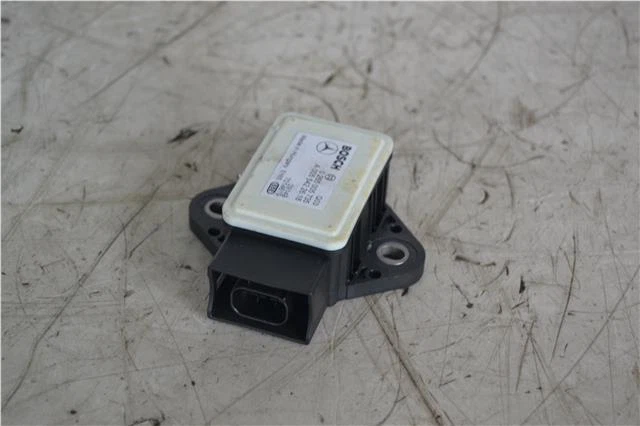 MERCEDES E CLASS Yaw Sensor A0055422618 W212 Turn Rate Sensor 2010 £44. ...