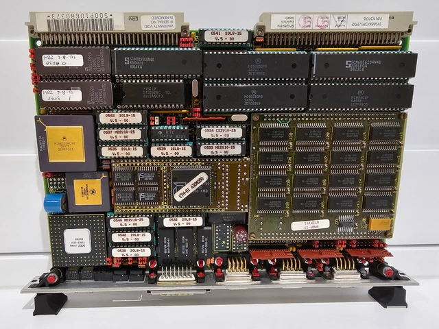 VINTAGE VME CIRCUIT board w/ Motorola 68020 CPU + 68882 - Force SYS68K ...