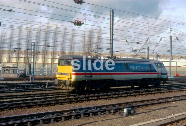 BRITISH RAIL ELECTRIC Locomotive 91002 1990 Original Slide+Copyright £2 ...