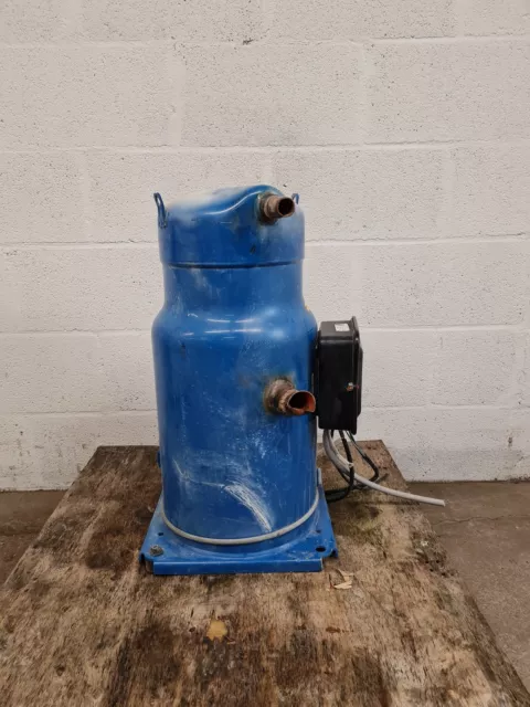 DANFOSS PERFORMER SCROLL Cold Room Refrigeration Compressor Model No ... DANFOSS PERFORMER SCROLL Cold Room Refrigeration Compressor Model No ...