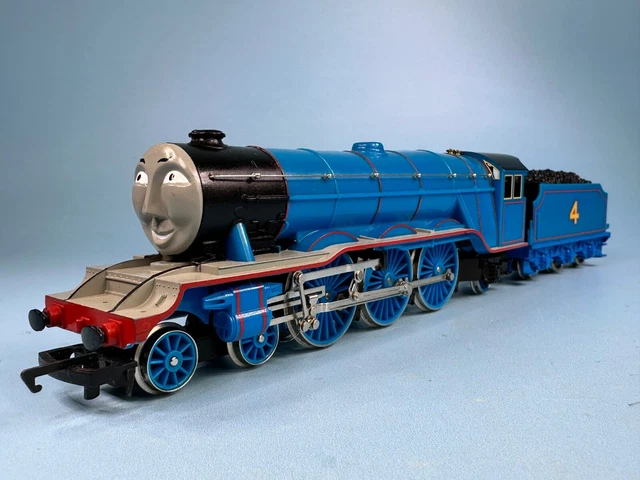HORNBY R383 THOMAS & Friends ‘GORDON’ Steam Locomotive - OO GAUGE/BOXED ...