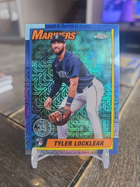 2025 TOPPS SERIES 1 Tyler Locklear Rookie 1990 Baseball Silver Pack ...