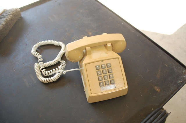 VINTAGE ITT TOUCH Tone Push Button Telephone Desk Phone Untested. £28. ...