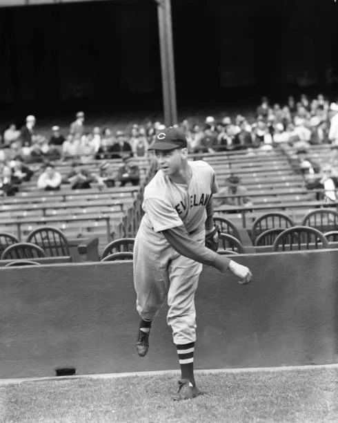 WILLIAM H ZUBER Of The Cleveland Indians Throwing A Ball Old Baseball ...