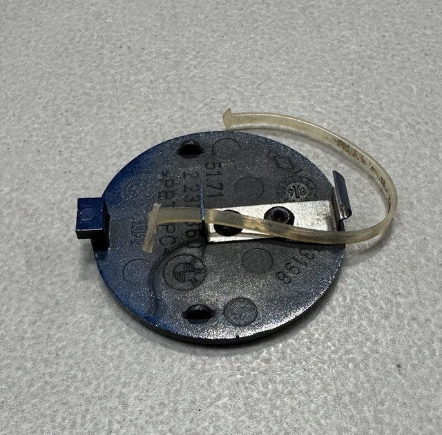 BMW E36 3-SERIES Side Skirt Rocker Panel Jack Fixture Flap Cover ...