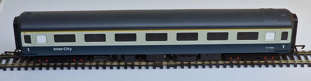 HORNBY R4807 - BR Mk2D 1st Class Coach 'E3180' £34.99 - PicClick UK