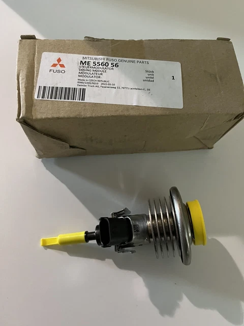 NEW GENUINE MITSUBISHI Fuso Canter Adblue Injector UREA Nozzle ME556056 ...
