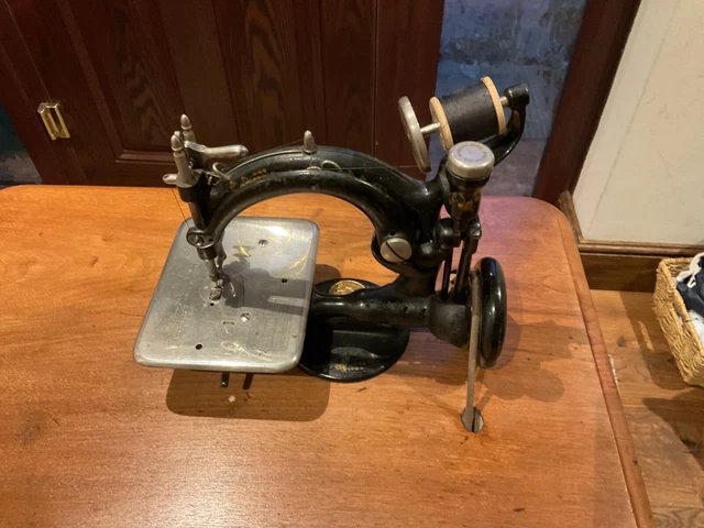 WILLCOX AND GIBBS antique chain stitch treadle sewing machine £414.72 ...
