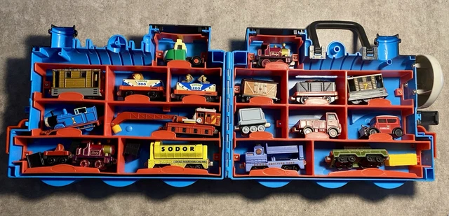 ## VINTAGE THOMAS the tank engine Carry Case & Vehicles /Trains. £1.75 ...