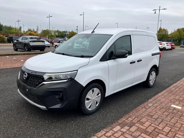2025 NISSAN TOWNSTAR 45kWh Acenta Panel Van 6dr Electric Auto L1 122 2025-nissan-townstar-45kwh-acenta-panel-van-6dr-electric-auto-l1-122