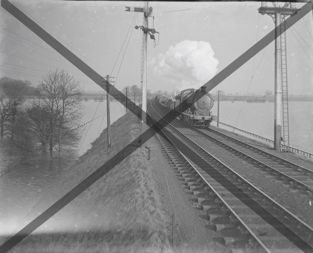 Railway Locomotive Glass Negative Lner Locomotive On Freight 1930s £199 Picclick Uk