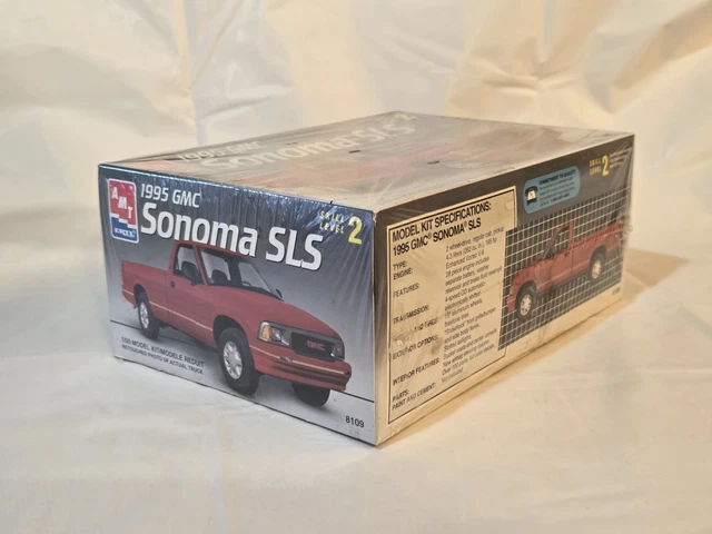 AMT 1995 GMC Sonoma SLS 1/25 Truck Model Kit 8109 - Sealed £32.50 ...