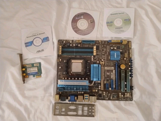 OLD MOTHERBOARD, CPU and Installation Discs £52.68 - PicClick UK