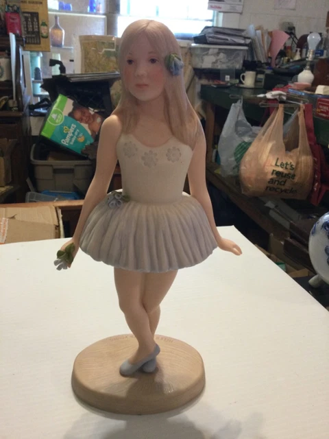 RARE HELEN GRANGER Young Goebel “Debbie” 1980 Porcelain Figurine 12 ...