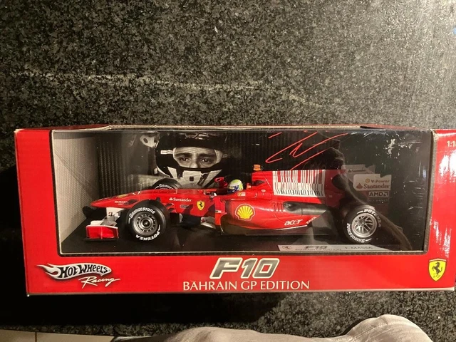 HOT WHEELS 1/18 Scale Ferrari F10 Felipe Massa 2010 Bahrain GP Model ...