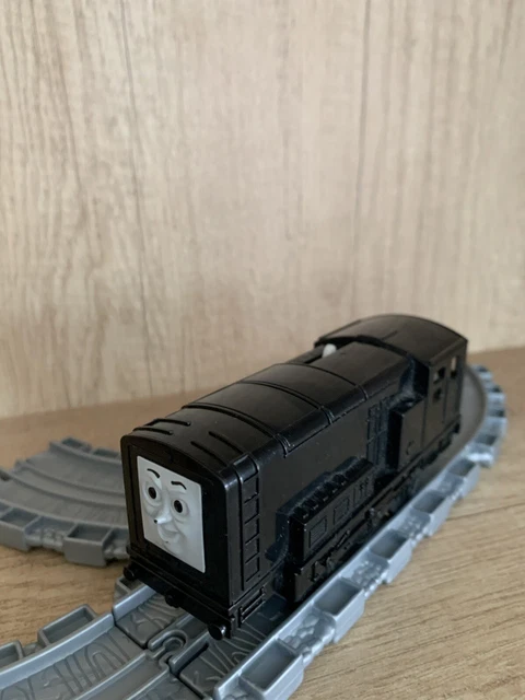 THOMAS THE TANK Engine Tomy Trackmaster Motorised Train Diesel £9.99 ...