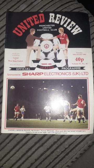 FOOTBALL PROGRAM UNITED Review Manchester UTD v West Ham United 1985 £2 ...