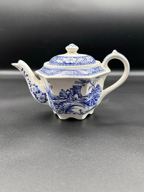 VINTAGE JAMES SADLER Blue & White Afternoon Tea Brigadoon Teapot £21.52 ...