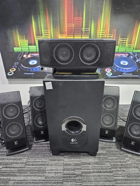 L133 LOGITECH X-540 5.1 Surround Sound Speaker System With Subwoofer ...