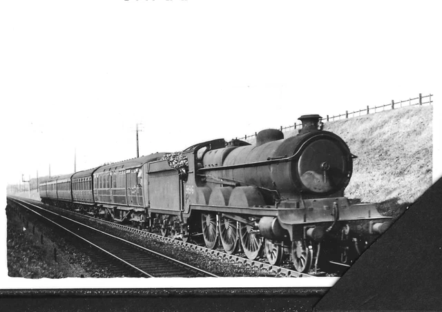 LNER - EX Gcr - B18 Class 4-6-0 5196 - Vintage Image - # L7173 £1.50 ...