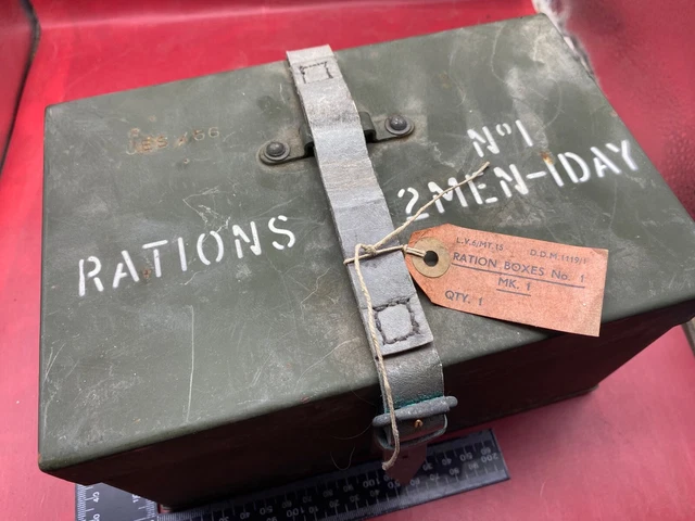 WW2 PATTERN BRITISH Army "2 MEN - 1 DAY" Vehicle RATIONS Box, in Clean ...