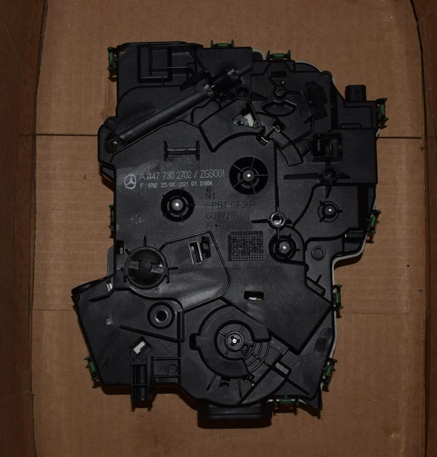 ORIGINAL MERCEDES W447 Classe V serrure de porte commande intérieure ...