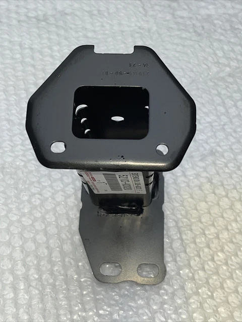 GENUINE TOYOTA YARIS Mk4 2020-2023 Front Bumper Beam Bracket 52103 ...