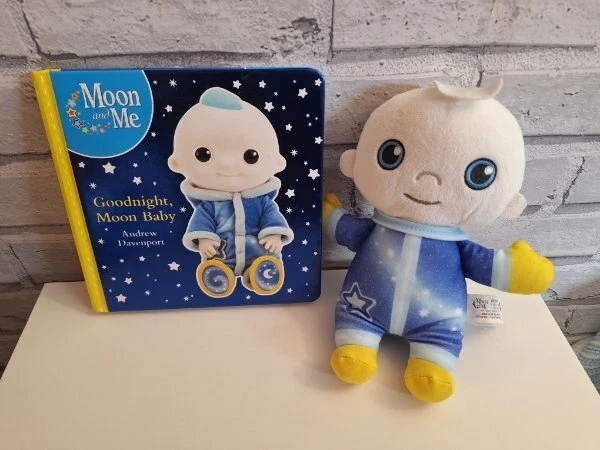 MOON AND ME 8" soft toy MOON BABY with hardback GOODNIGHT MOON BABY ...