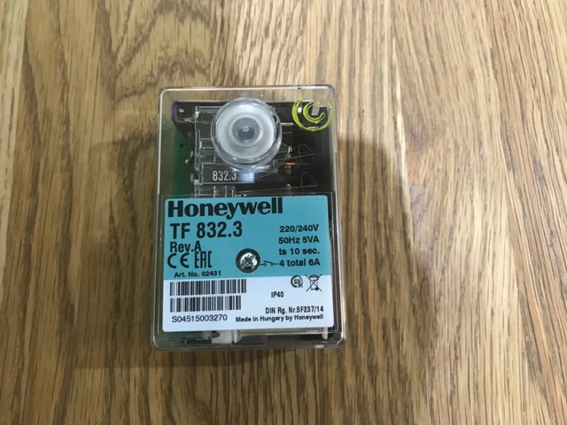 HONEYWELL/SATRONIC TF832.3 CONTROL Box £67.00 - PicClick UK