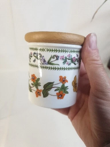 PORTMEIRION SMALL WOODEN Lidded Pot 7.5cm Susan Williams Variations £9. ...
