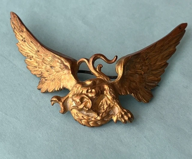RARE - ANCIEN Insigne GRIFFON à identifier... ORIGINAL EUR 1,00 ...