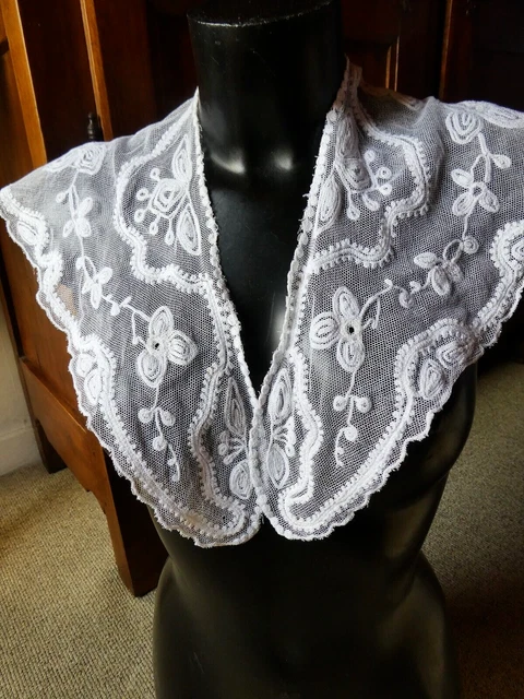 1 ANCIEN GRAND Et Large Col Blanc En Tulle Decor En Rebrode EUR 12,00 ...