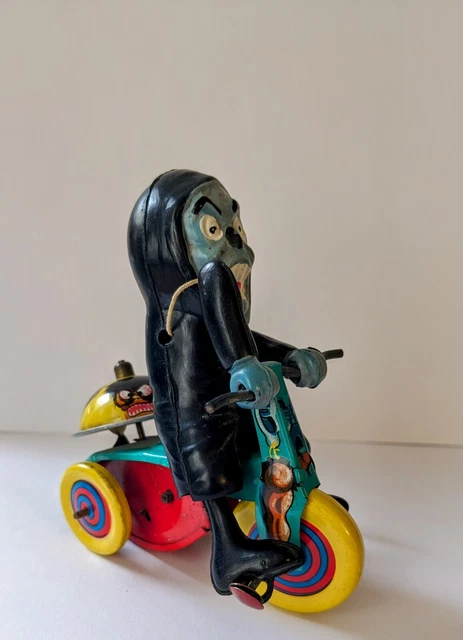 SCARCE VINTAGE MARX NUTTY MADS Monster Goblin Tricycle Wind-up 1960s £ ...