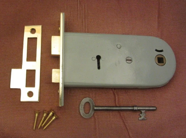 OLD ANTIQUE HORIZONTAL Mortice Lock Victorian 1 Lever 1 working ...