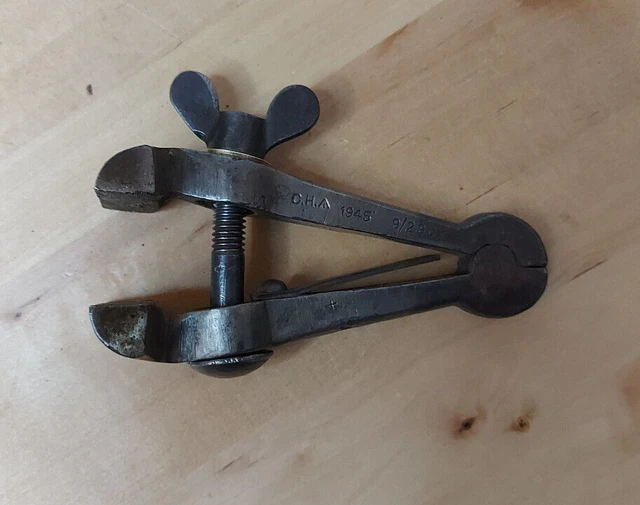 WW2/MILITARY ERA COLLECTORS Hand Vice/Clamp Broad Arrow Stamp 1945 - 9/ ...