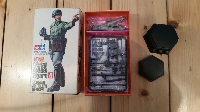 METAL MODEL FIGURE 4 German Artillery Officer Tamiya 1.25 EUR 25,00 ...