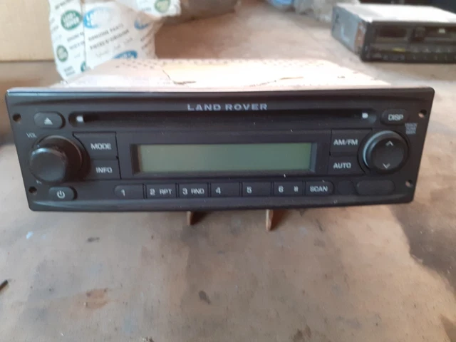 LAND ROVER DEFENDER Radio And CD Player £45.00 - PicClick UK