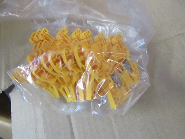 ABB LOW VOLTAGE ZS Feed-Thru Terminal Block (pack of 10) 447L 6663152 £ ...